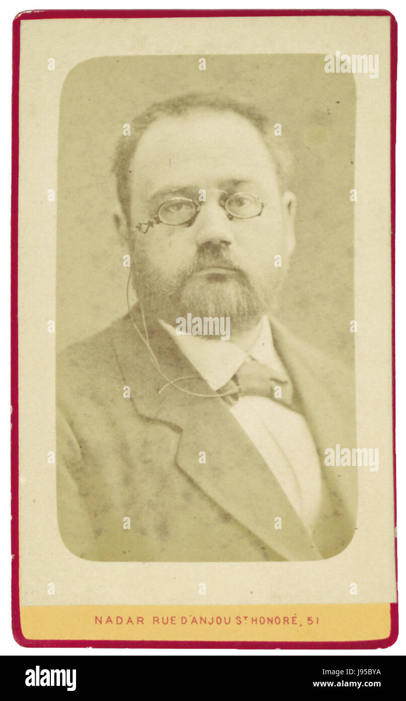 Nadar social hi-res stock photography and images - Alamy