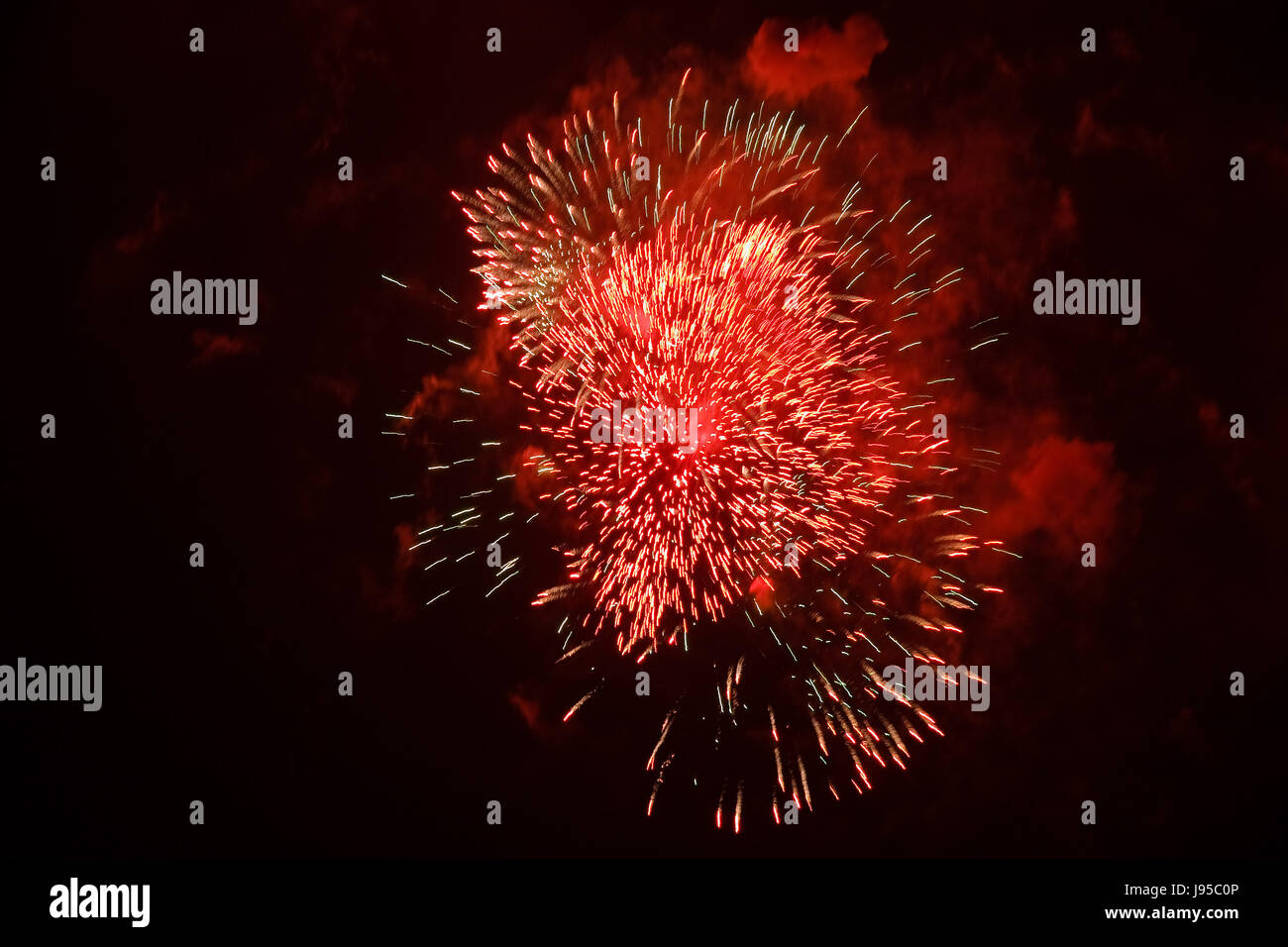 smoke, smoking, smokes, fume, indicate, show, night, nighttime, cloud ...