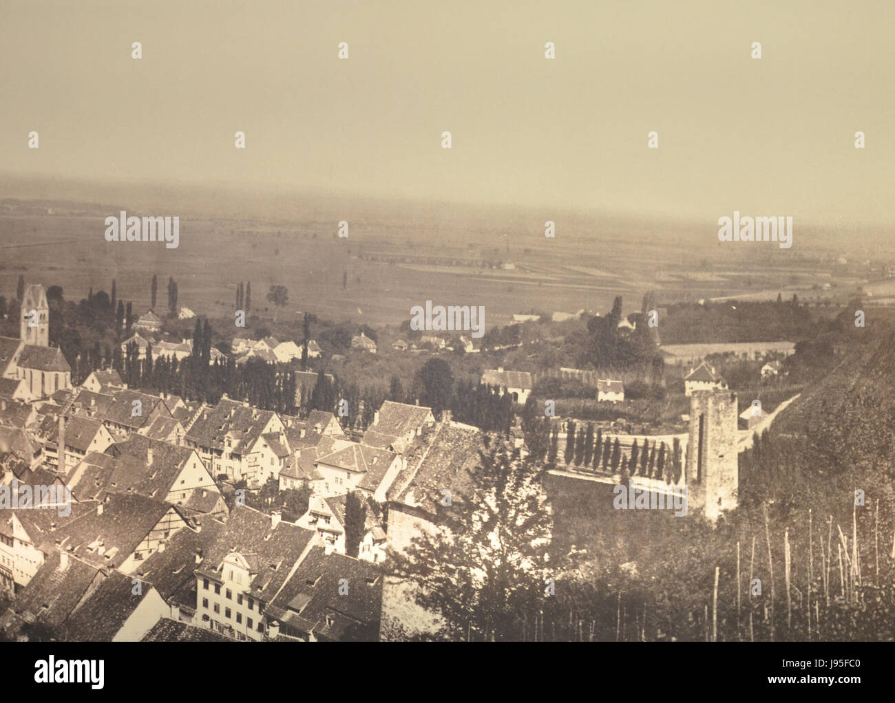 This historical image of Ravensburg before 1868 depicts the Altstadt ...