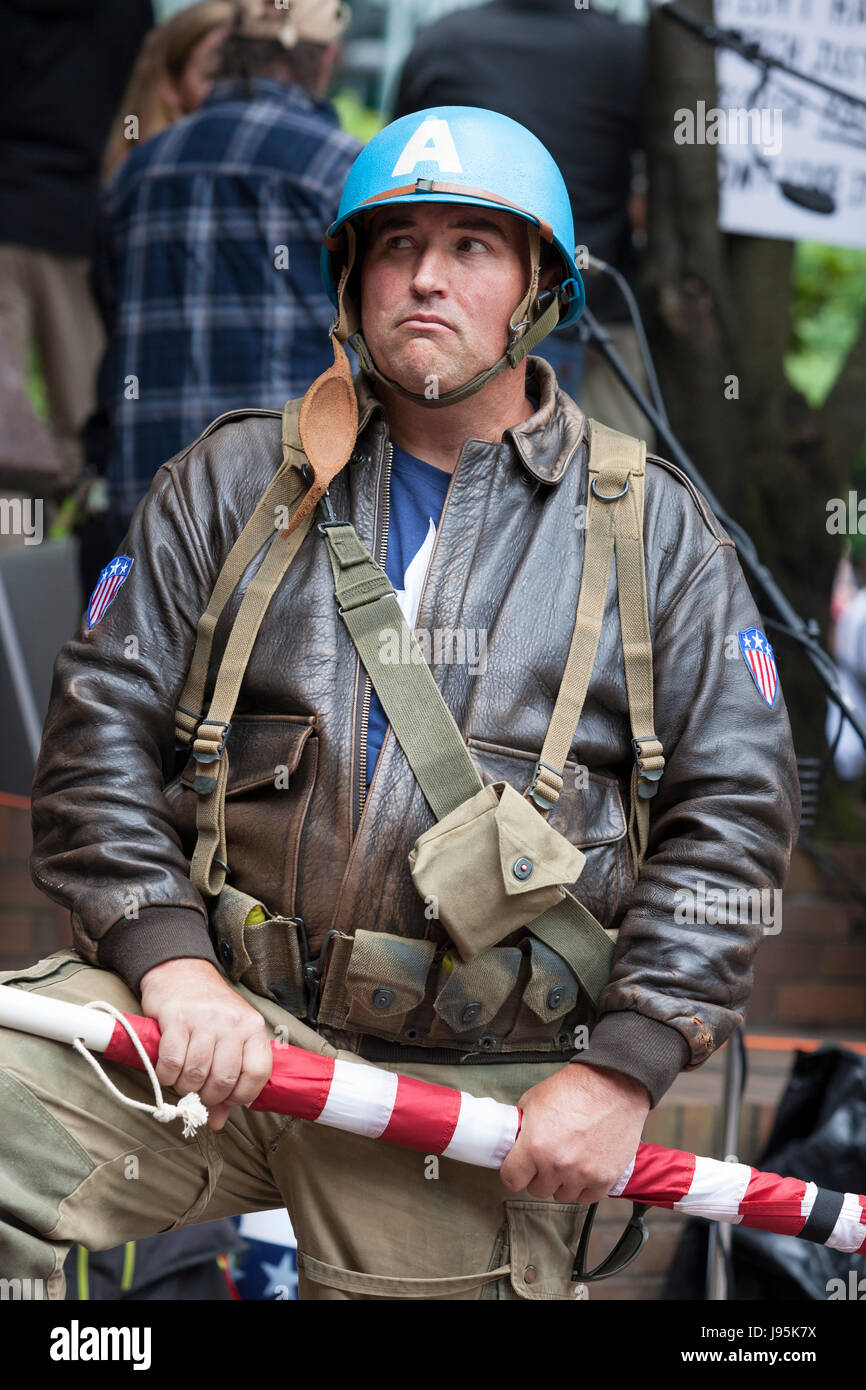 Kyle chapman hi-res stock photography and images - Alamy