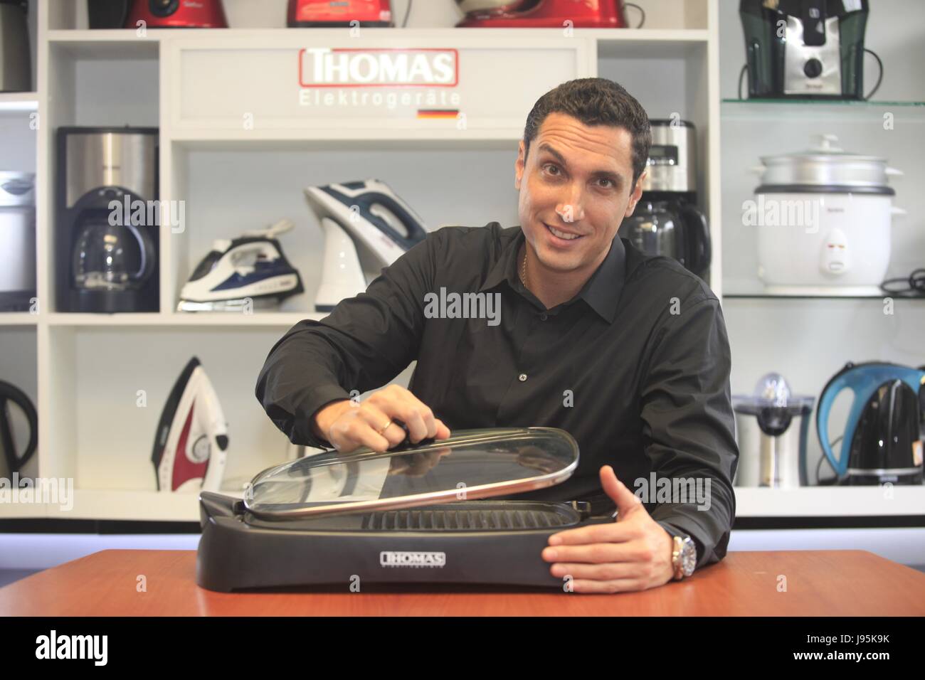 LIMA 1 JUNIO 2017 ALBERTO ZUÂ„IGA GERENTE GENERAL DE THOMAS ELEKTROGERATE Photo via Newscom ...