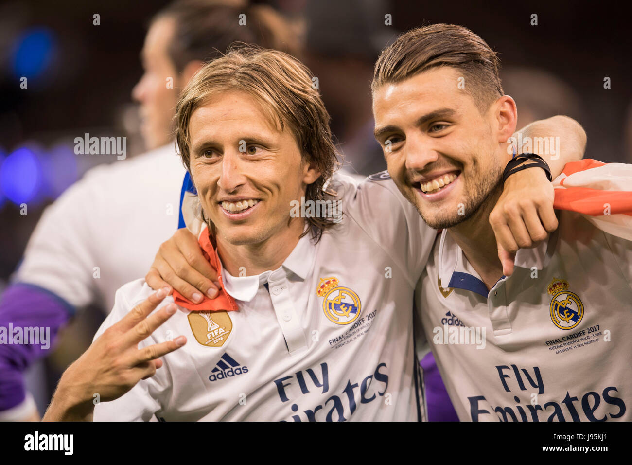 Luka modric champions league trophy hi-res stock photography and images ...