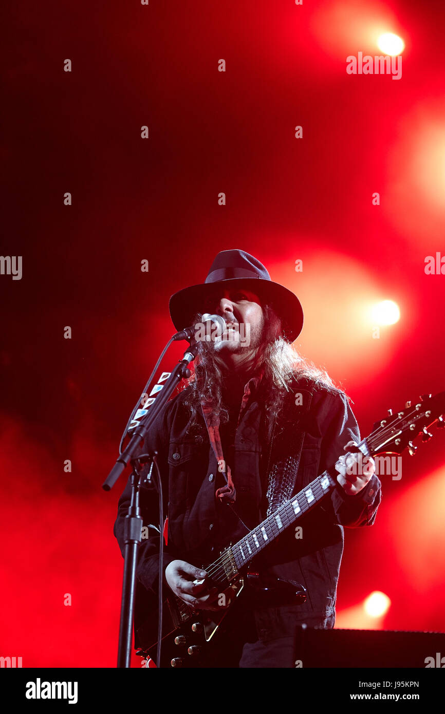 Malakian hi-res stock photography and images - Alamy