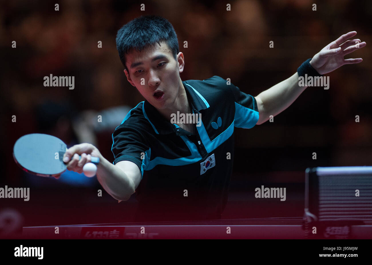 Duesseldorf, Germany. 5th May, 2017. South Korean table tennis player ...