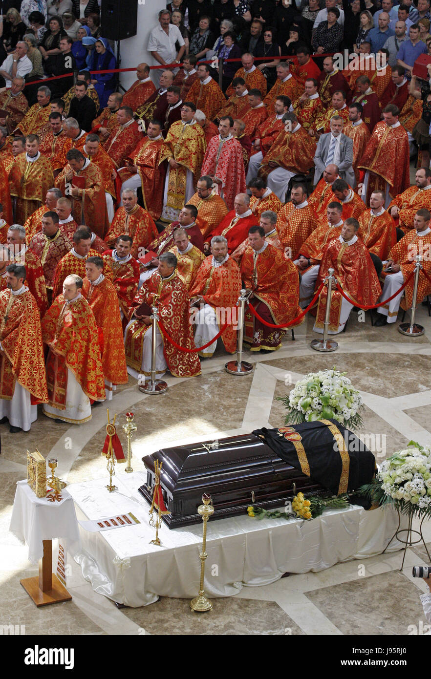 Kiev, Ukraine. 5th June, 2017. Greek Catholic believers attend the ...
