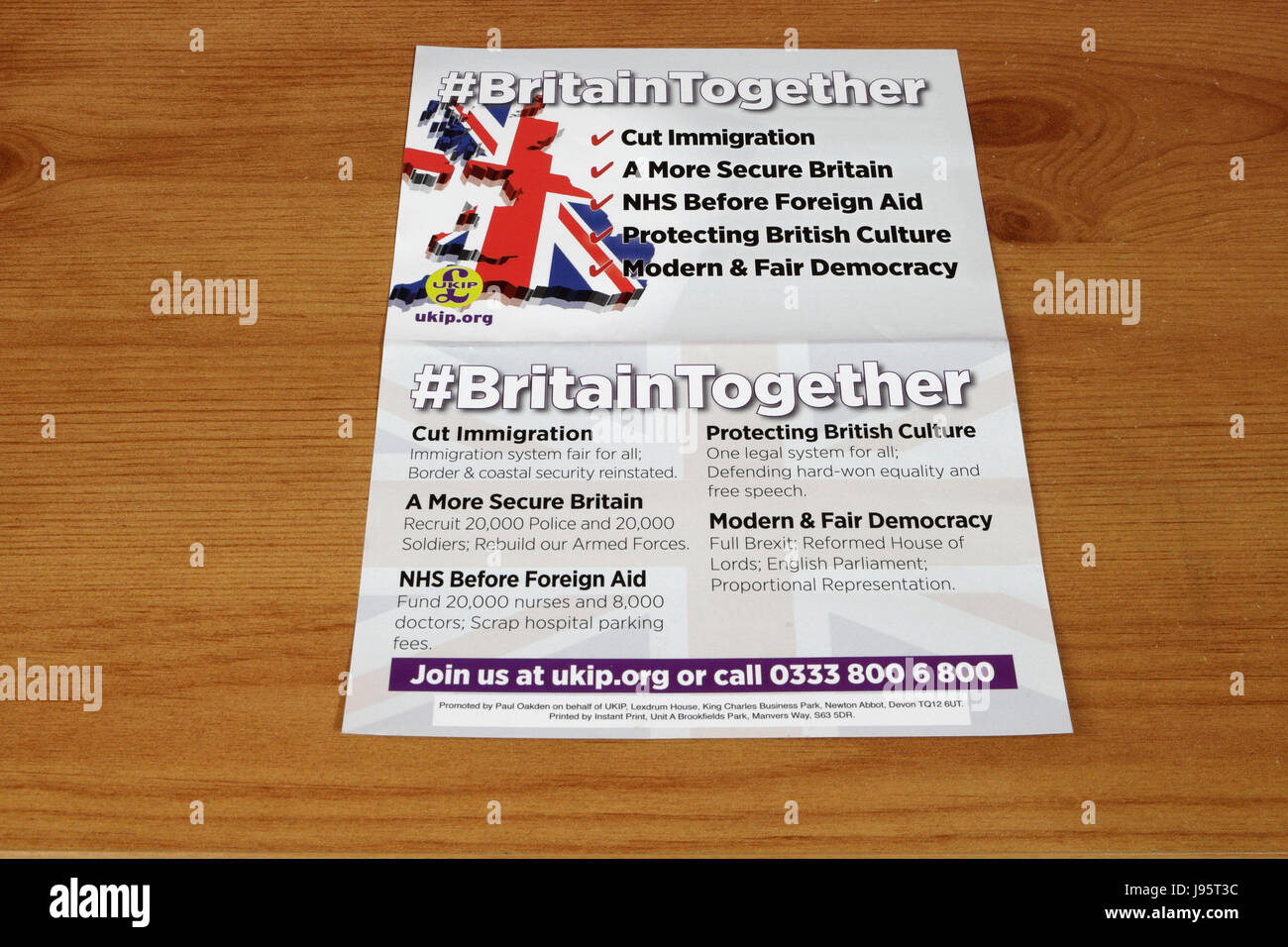 Ukip leaflets hi-res stock photography and images - Alamy