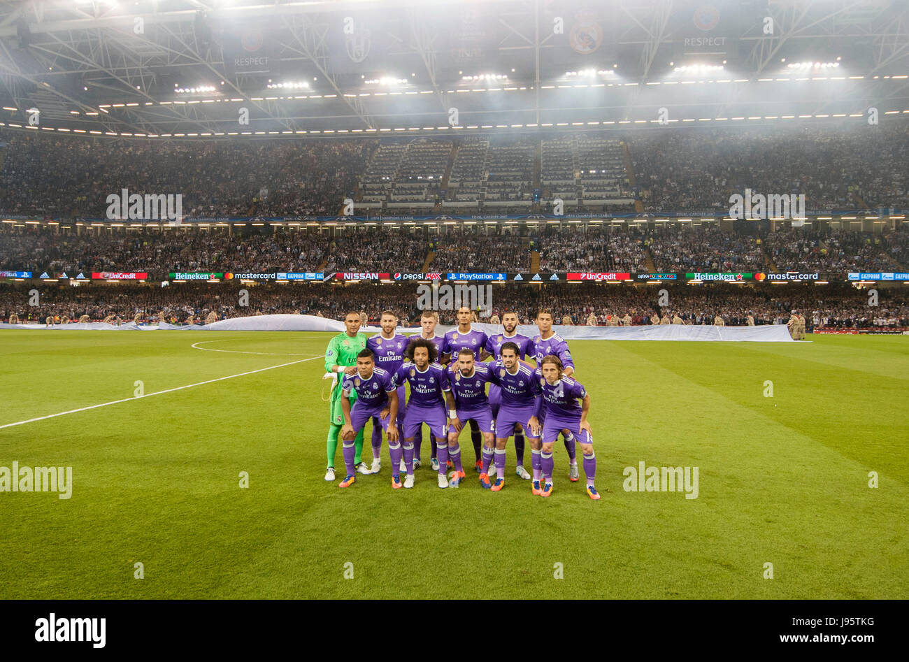 Real madrid football team 2017 hi-res stock photography and images - Alamy