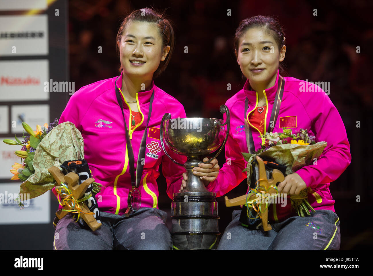 Liu ding hi-res stock photography and images - Alamy