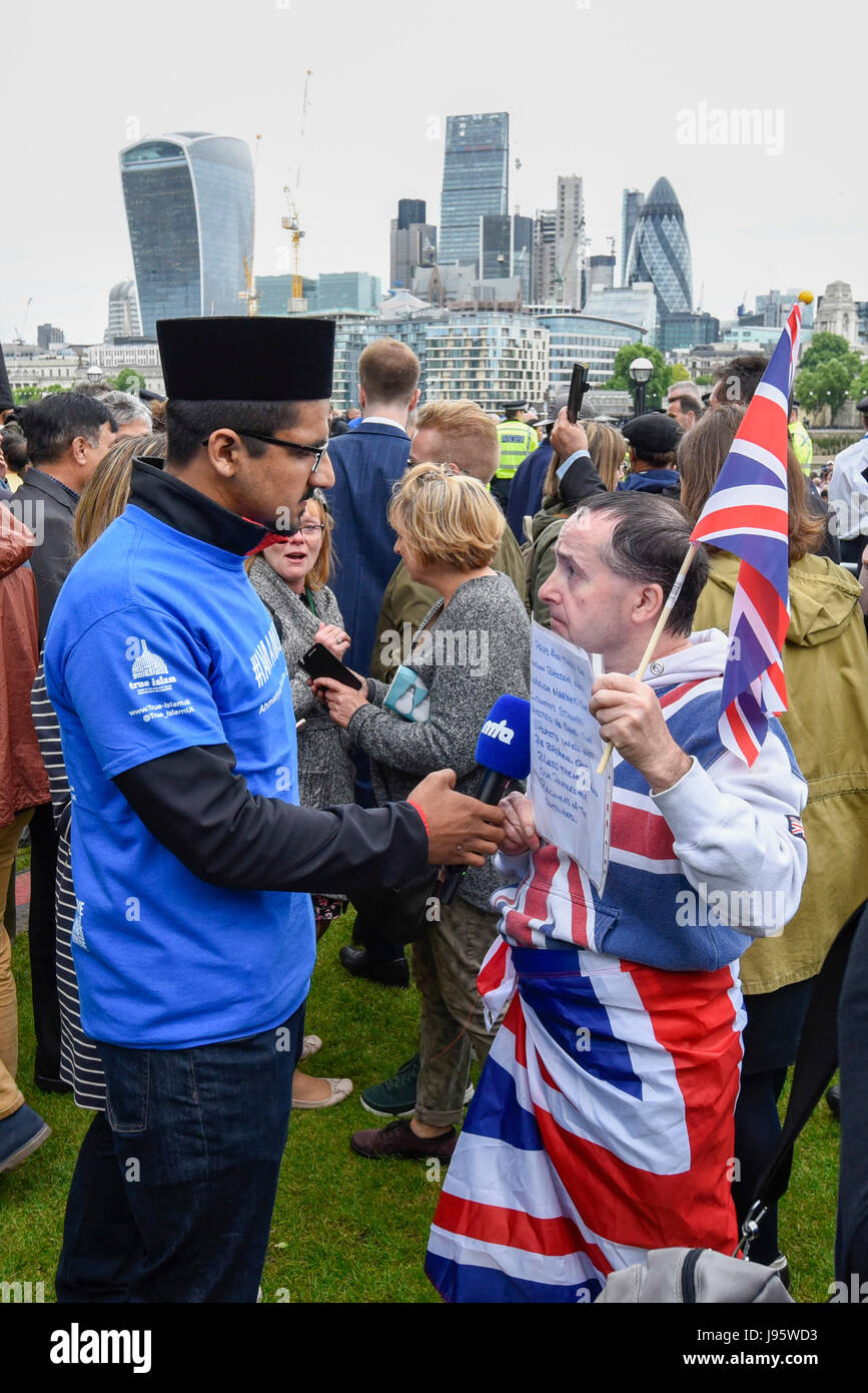 Man wearing union jack hi-res stock photography and images - Alamy