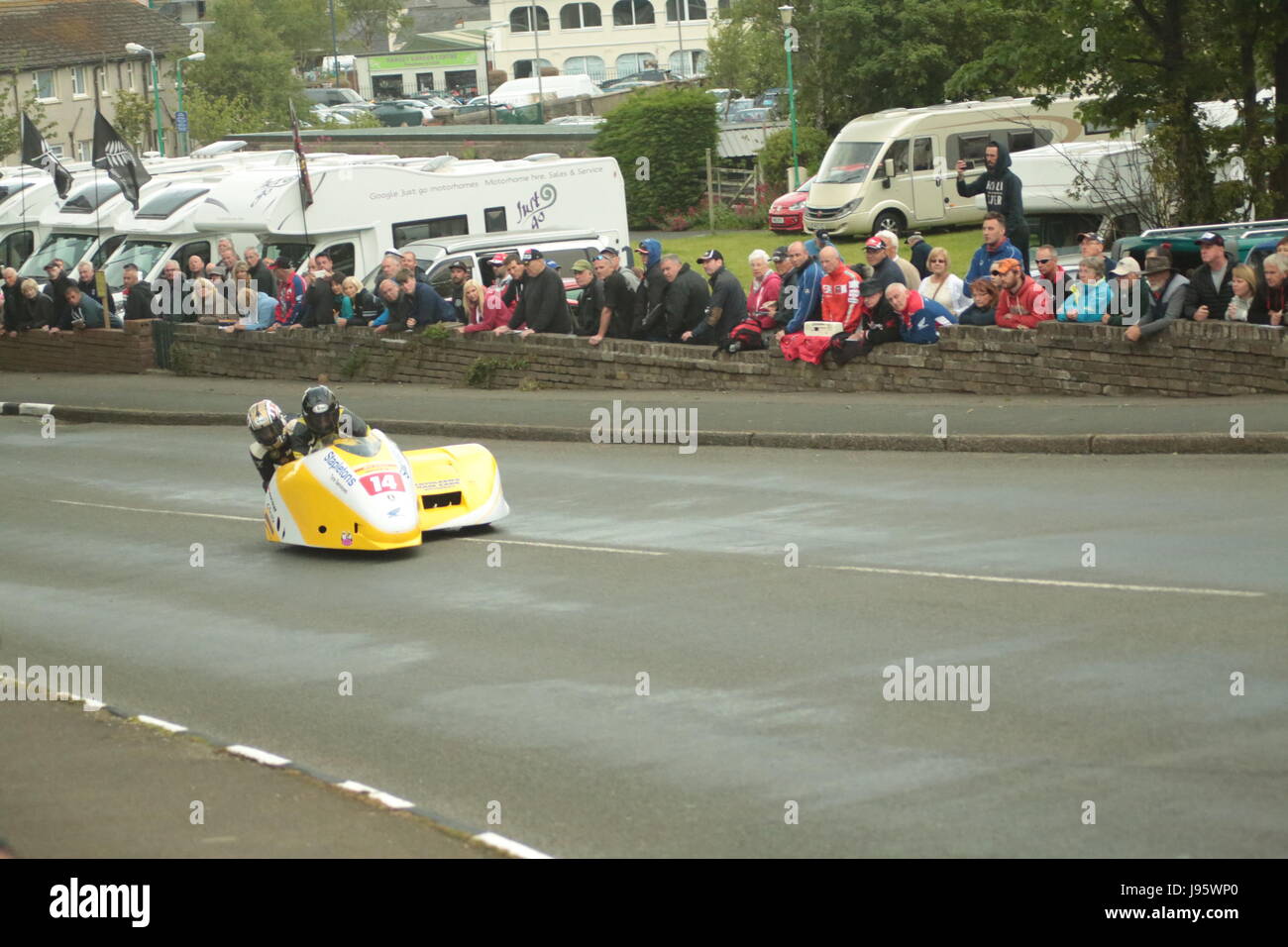 Stapletons tyre services hi-res stock photography and images - Alamy