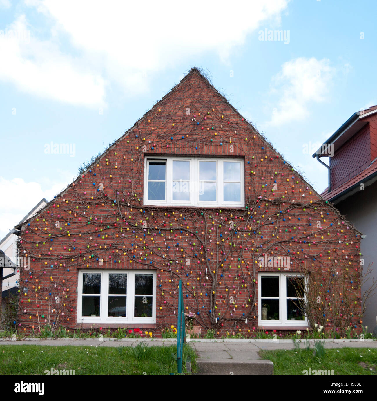 house, building, easter, decorated, decoration, buildings, house ...