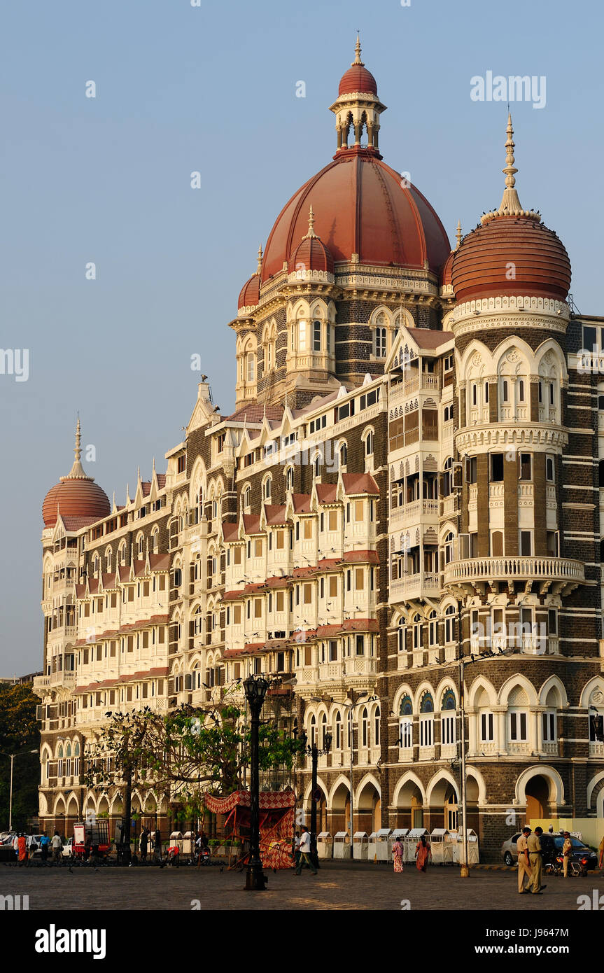 Mumbai colonial buildings hi-res stock photography and images - Alamy