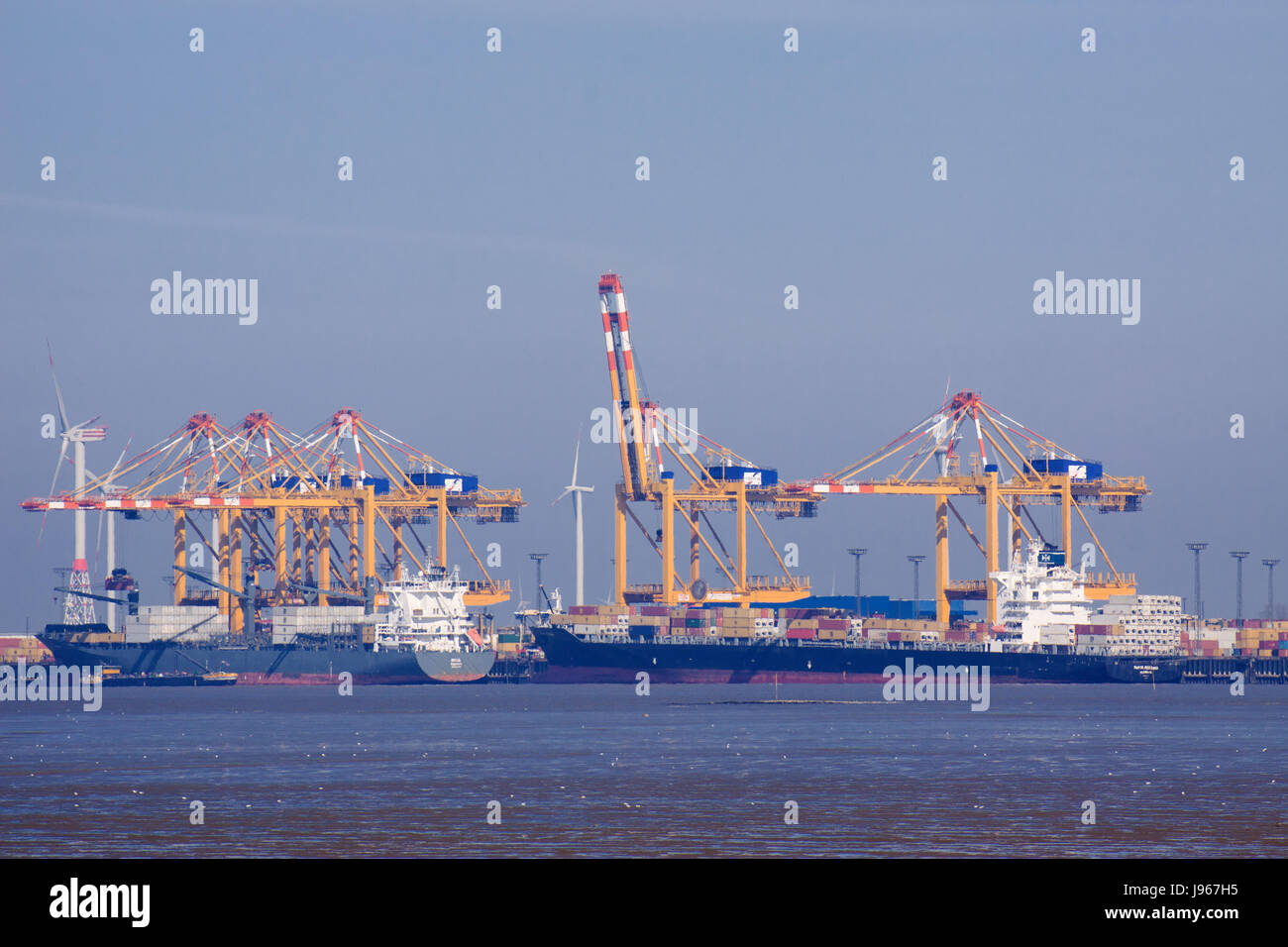 container port in bremerhaven Stock Photo - Alamy