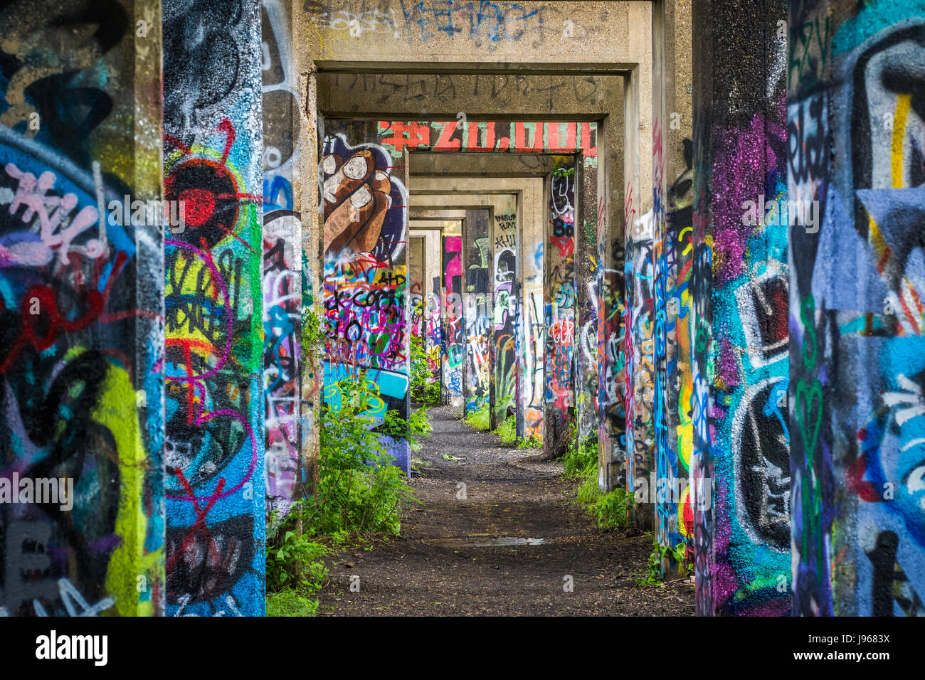 Graffiti street art philadelphia pennsylvania hi-res stock photography ...