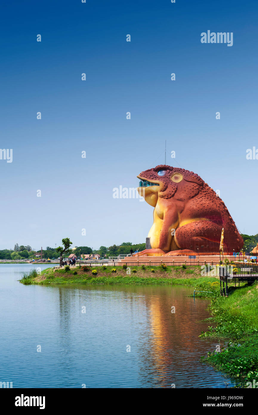 A toad-shaped building that houses Phaya Khan Khak (The Toad King ...
