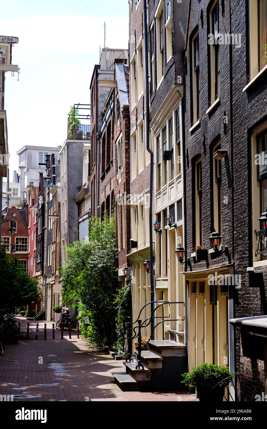 Amsterdam holland window architecture hi-res stock photography and ...