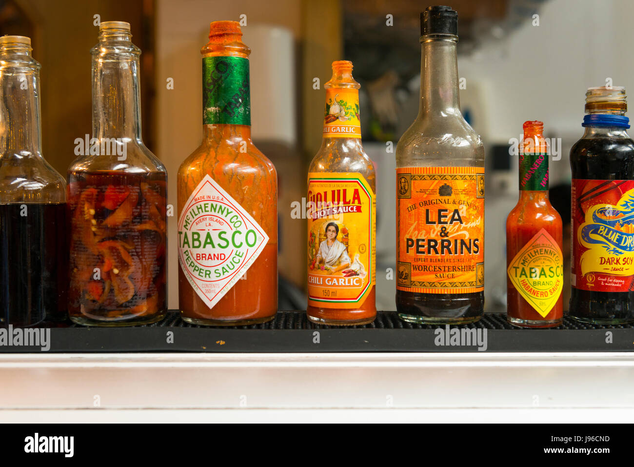 Borough Market London stylish upmarket food fish seafood oyster ...