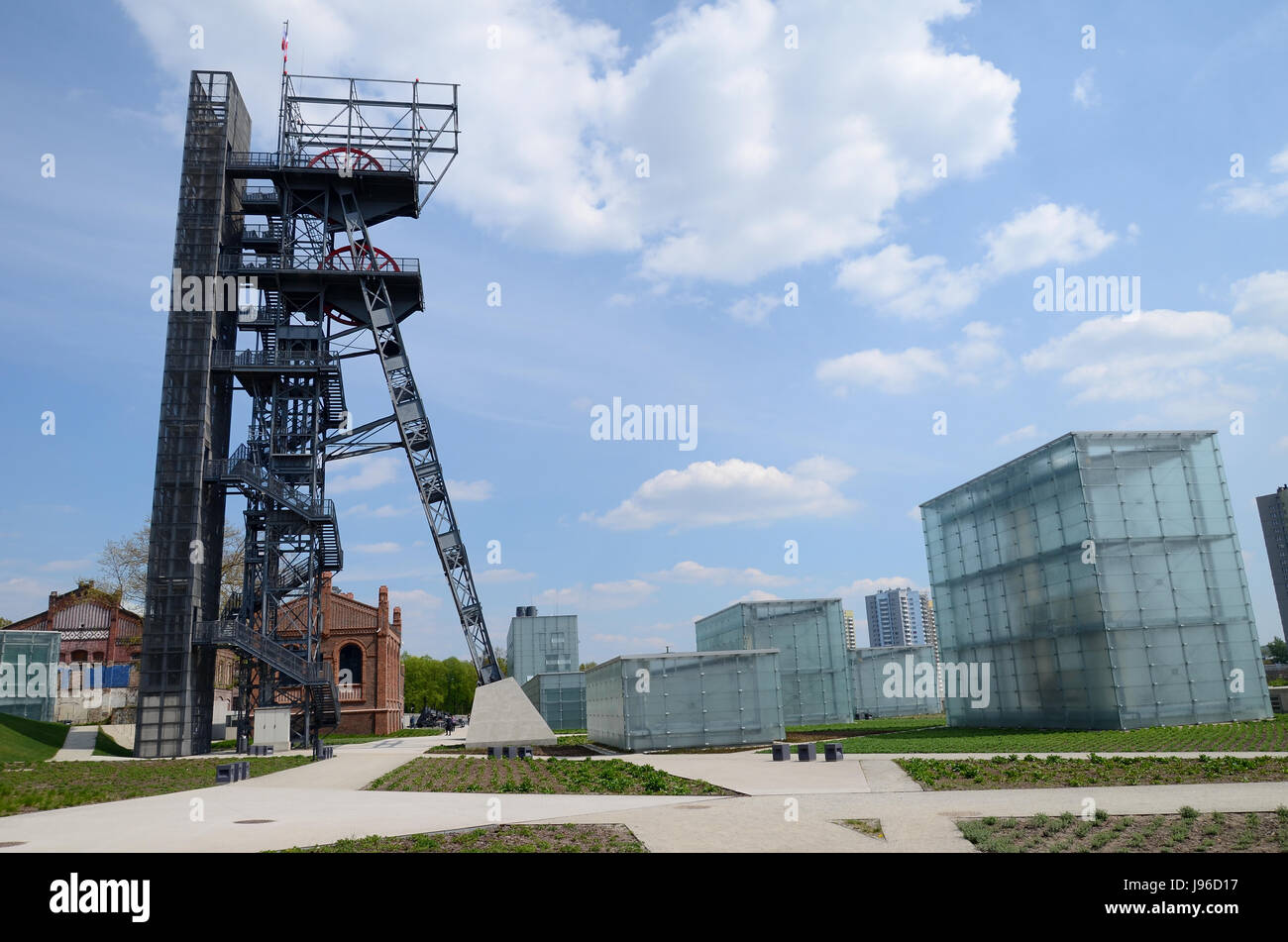 Modern mine hi-res stock photography and images - Alamy