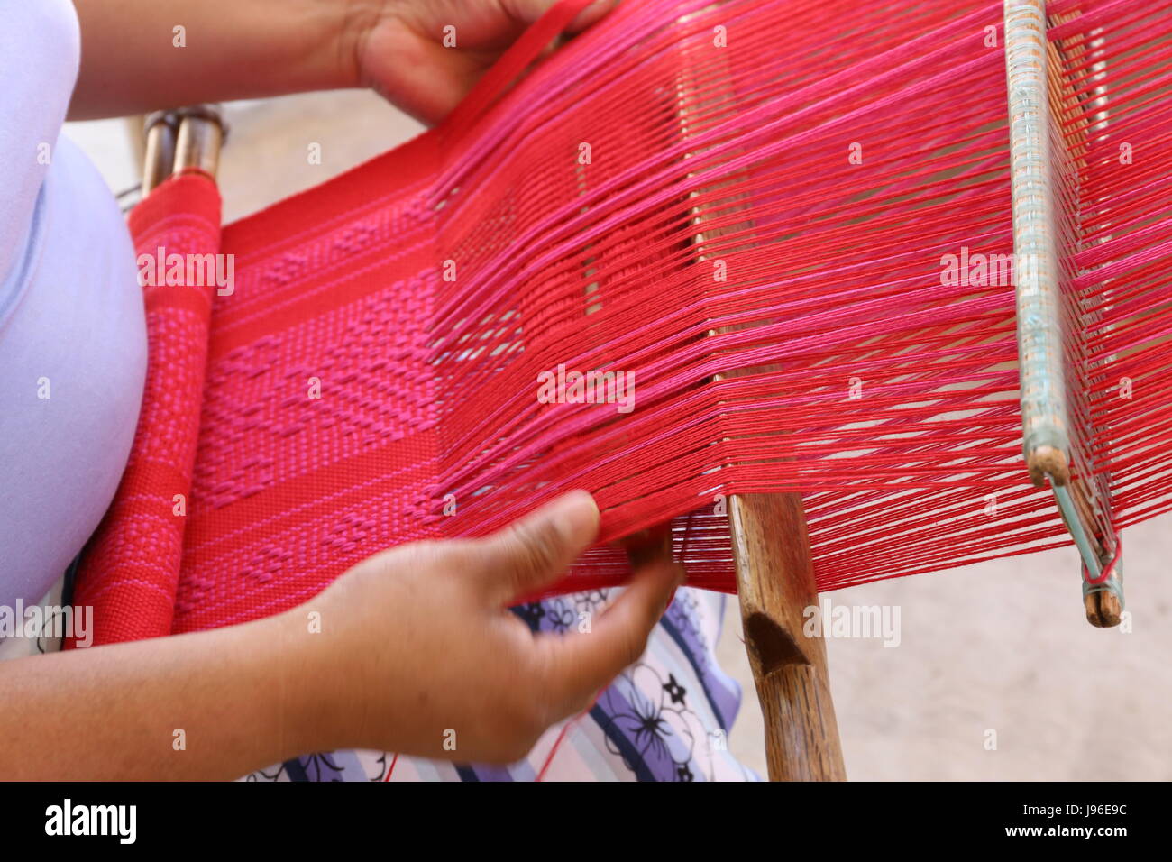 A Woman ist weaving near Oaxaca Stock Photo - Alamy