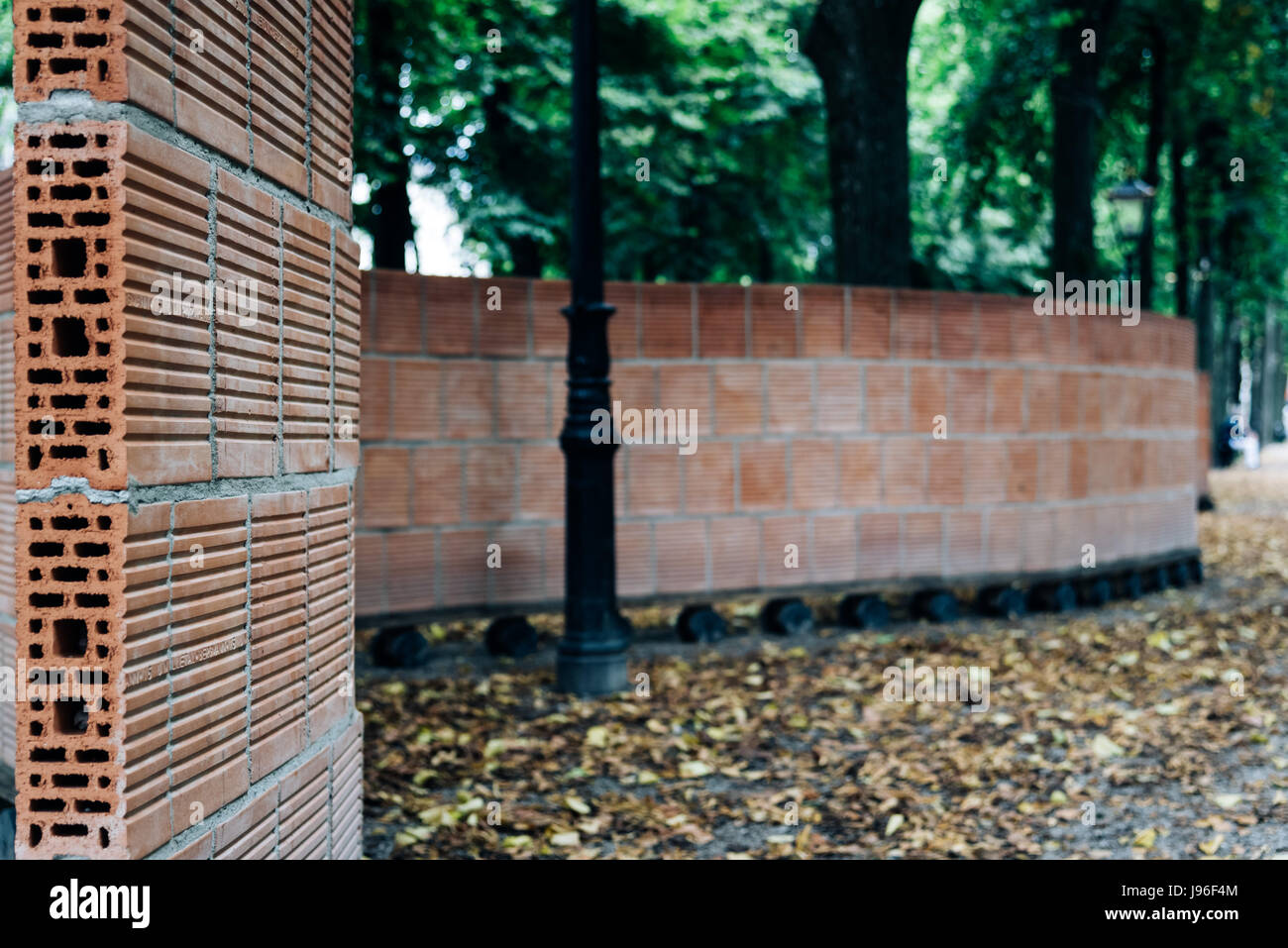 Curved brickwork background hi-res stock photography and images - Alamy