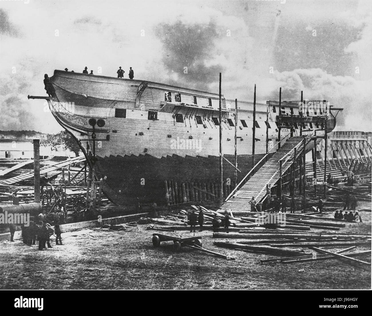 The *USS Constitution*, the oldest commissioned warship in the United ...
