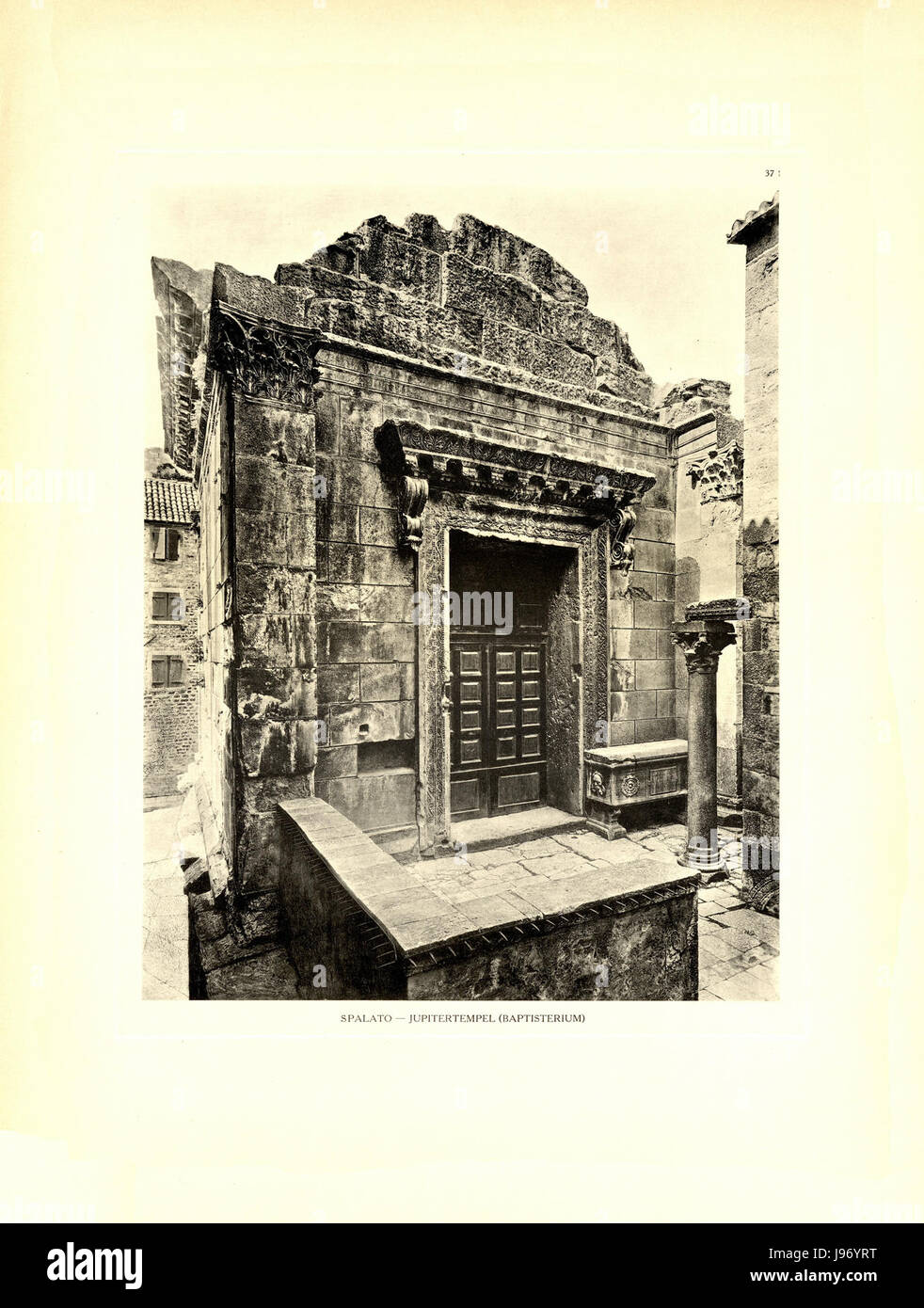 Tafel 037 Spalato Jupitertempel (Baptisterium) Vorderansicht ...