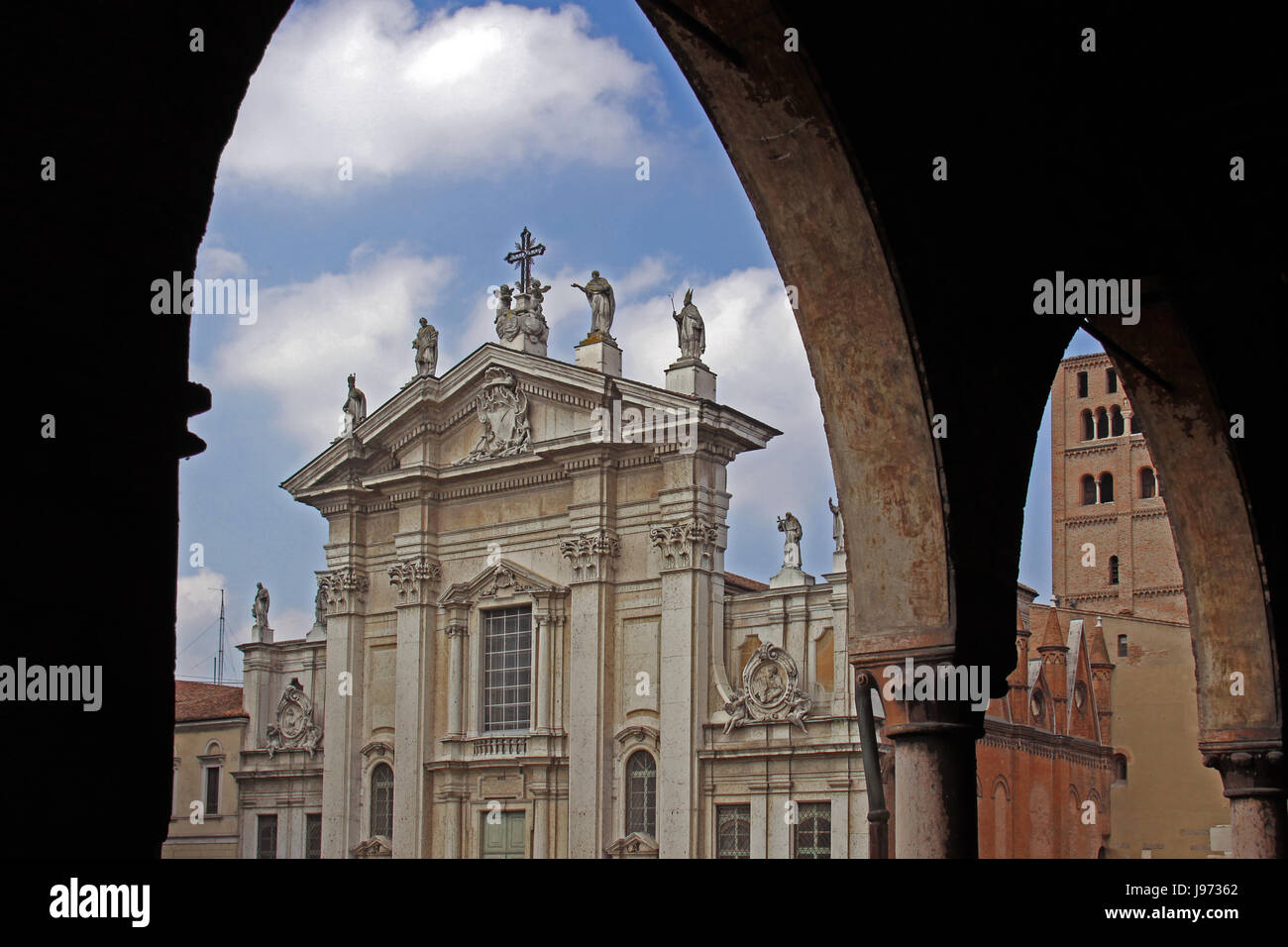 the cathedral of mantua Stock Photo - Alamy