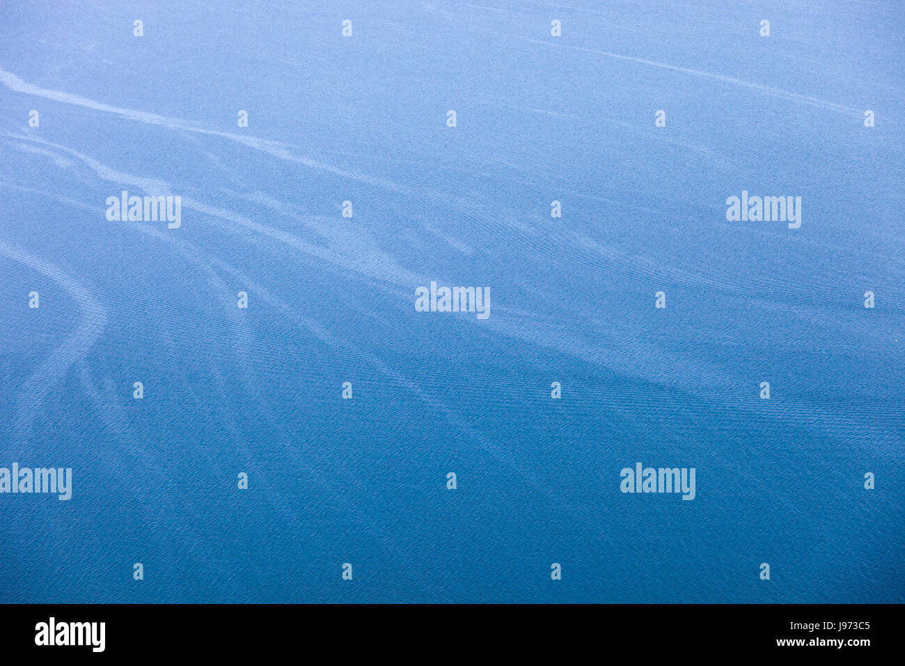 Aerial view of mid ocean hi-res stock photography and images - Alamy