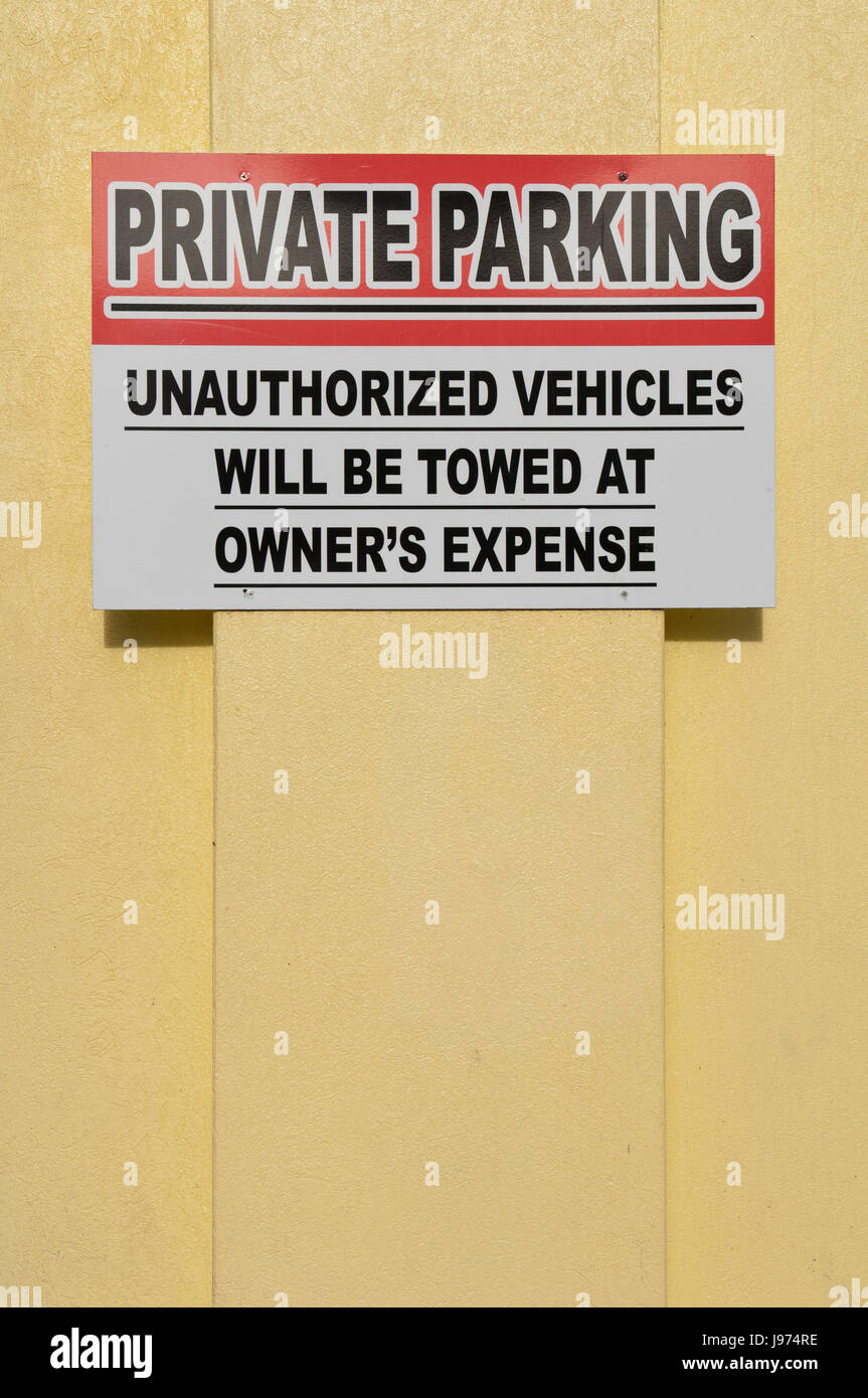 No unauthorized vehicles hi-res stock photography and images - Alamy