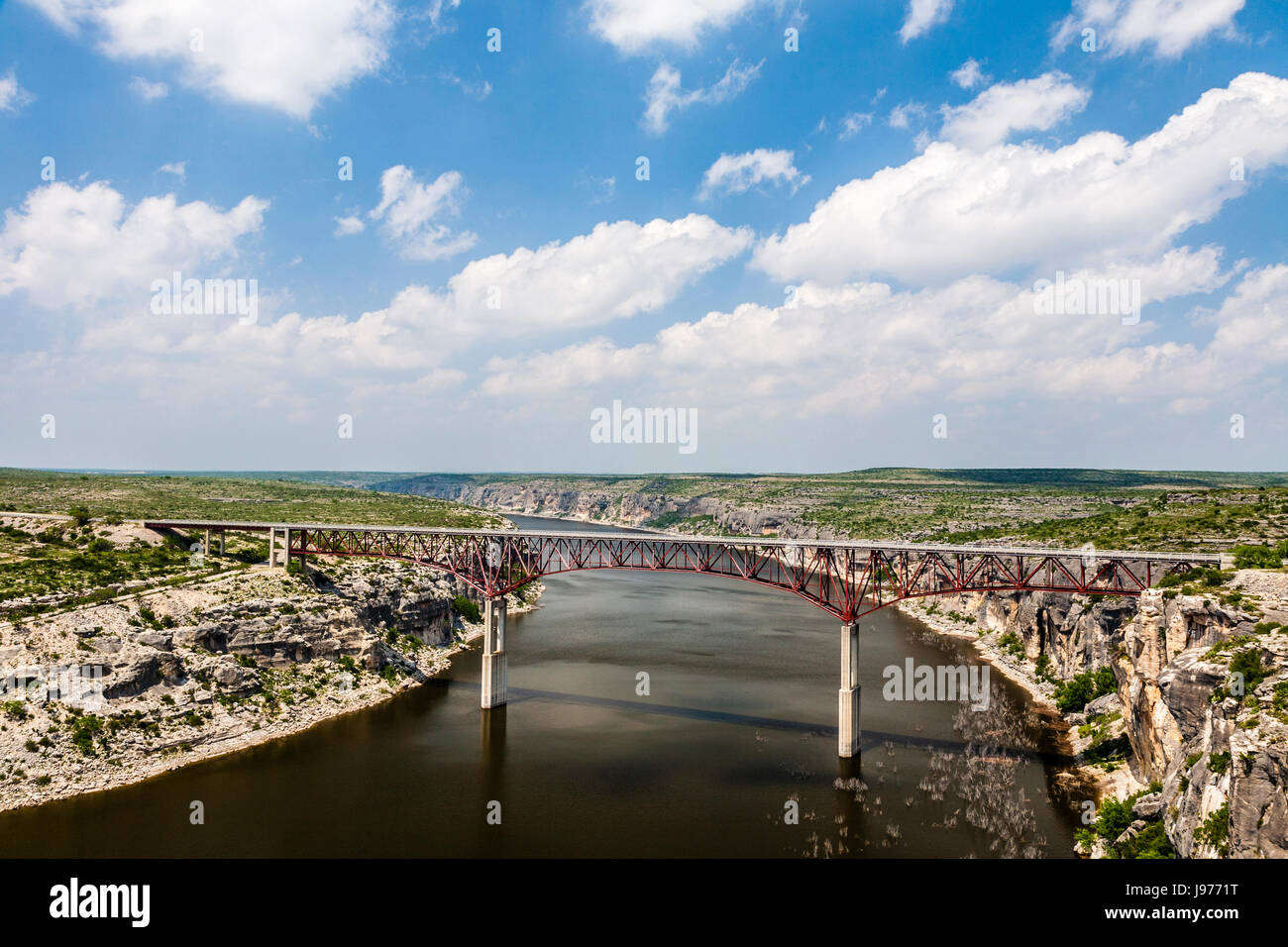 [Pecos River Bridge] bridge [river bridge] Texas Stock Photo - Alamy