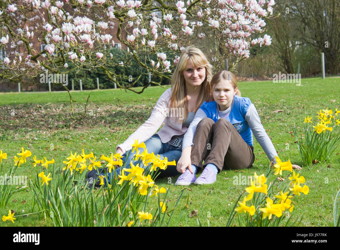 friendly, kind, woman, humans, human beings, people, folk, persons ...