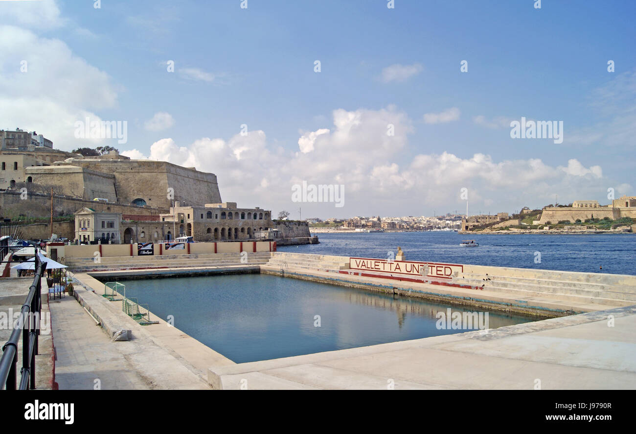 water polo pool - valletta Stock Photo - Alamy