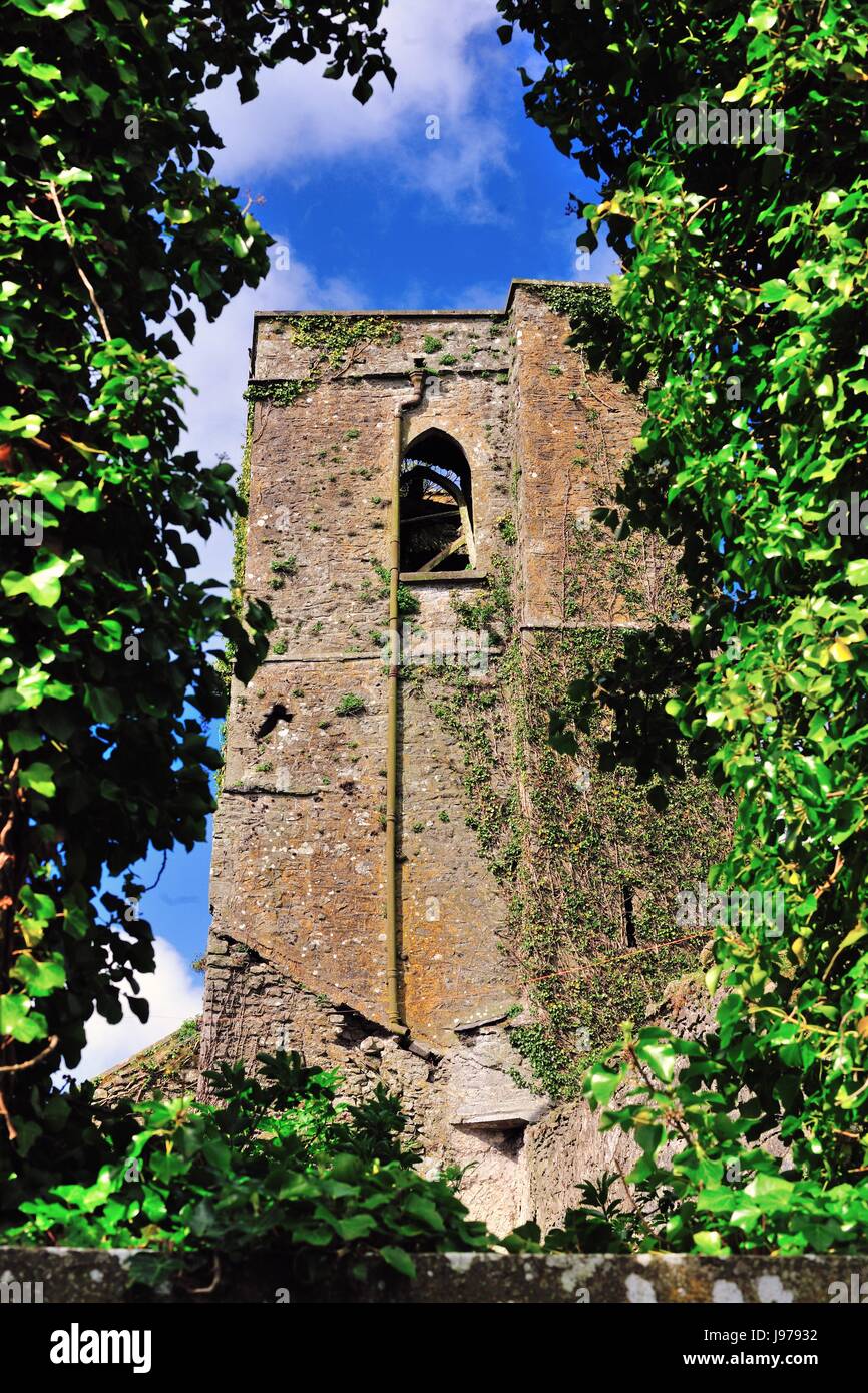 Westmeath churches hi-res stock photography and images - Alamy