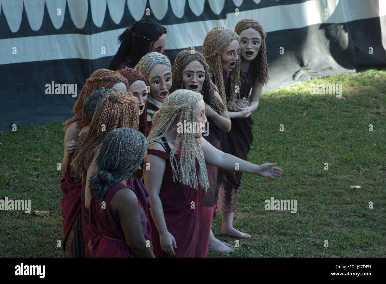 Greek actors in mask hi-res stock photography and images - Alamy