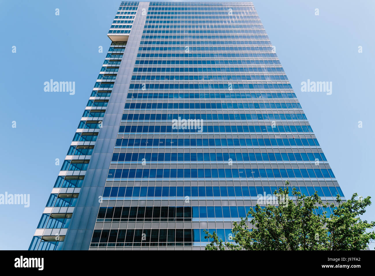 BUCHAREST, ROMANIA - MAY 18, 2017: Modern Office Building In North ...