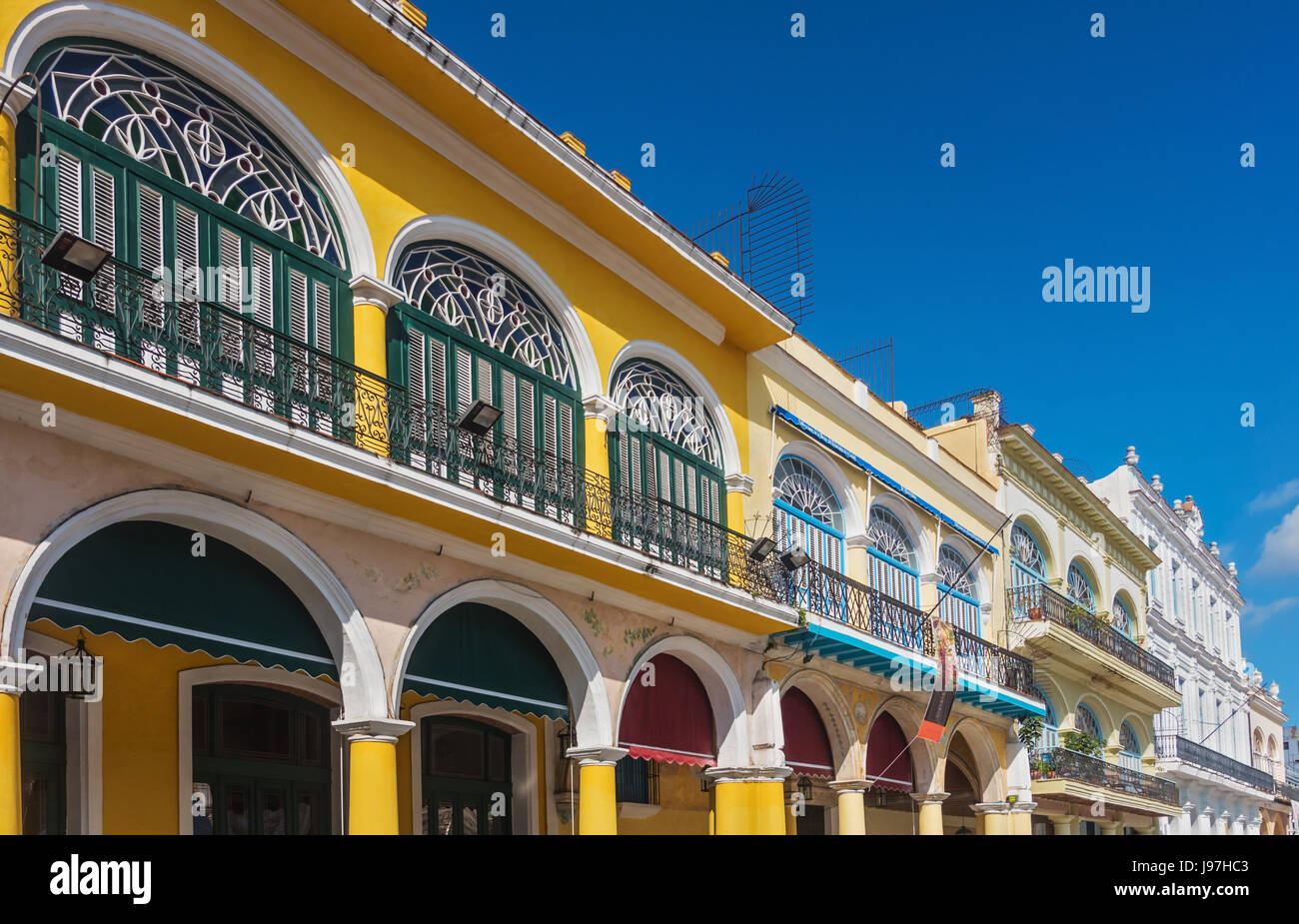 Cuba, Havana, Colonial architecture Stock Photo - Alamy