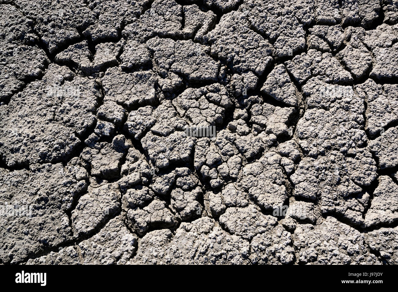 Cracked and dry hi-res stock photography and images - Alamy