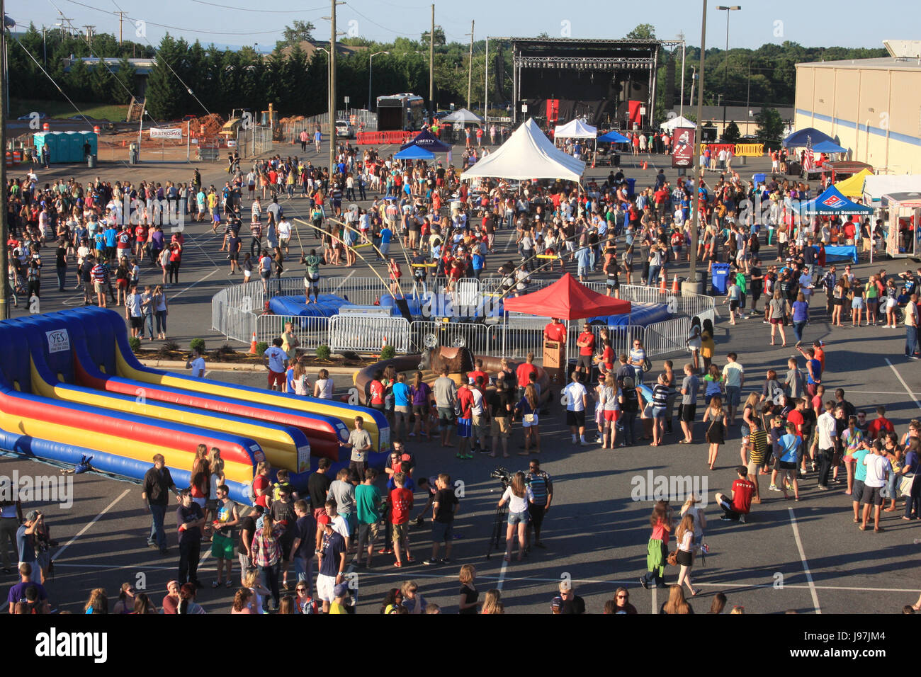 Inflatables hi-res stock photography and images - Alamy