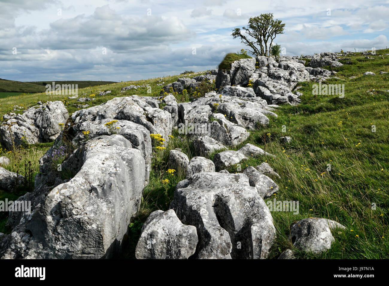 Limestone Quarry Peak District Stock Photos & Limestone Quarry Peak ...