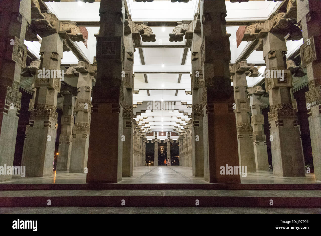 Vintage columns architecture ancient greek hi-res stock photography and ...