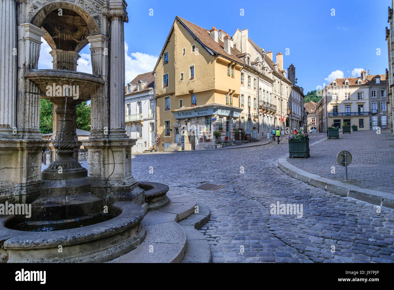 France, Saone et Loire, Autun, place and medieval houses around the ...
