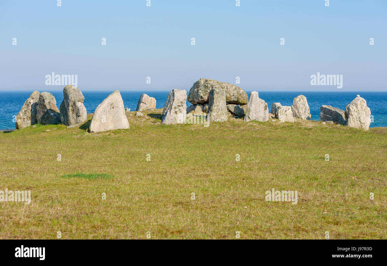 Megalithic grave hi-res stock photography and images - Alamy