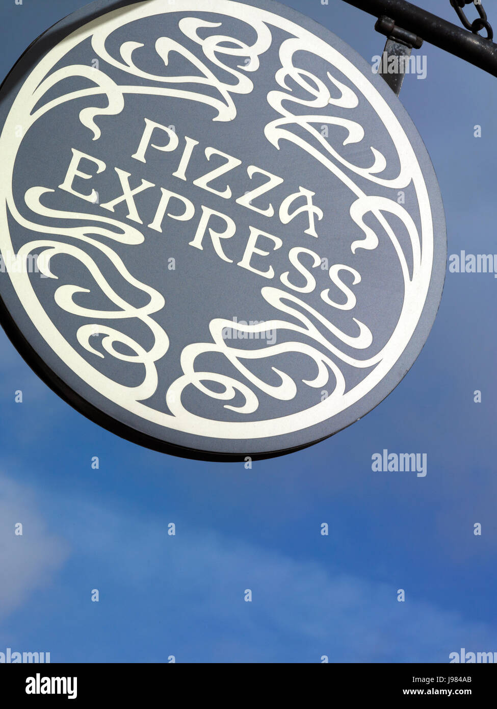 High street restaurants pizza express hi-res stock photography and ...