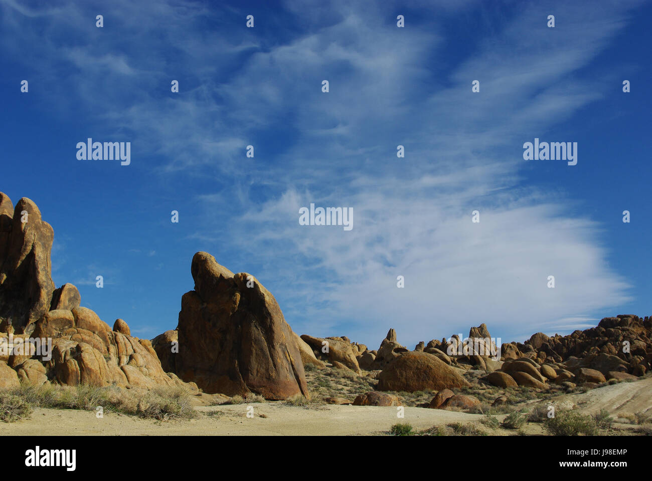alabama hills rocks,california Stock Photo - Alamy