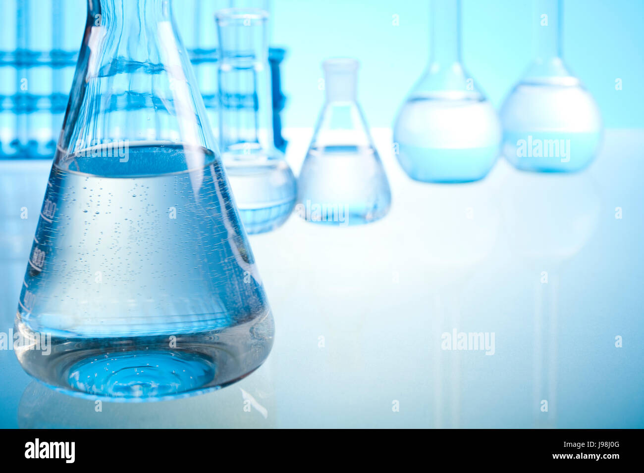 glass, chalice, tumbler, experiment, research, laboratory, equipment ...