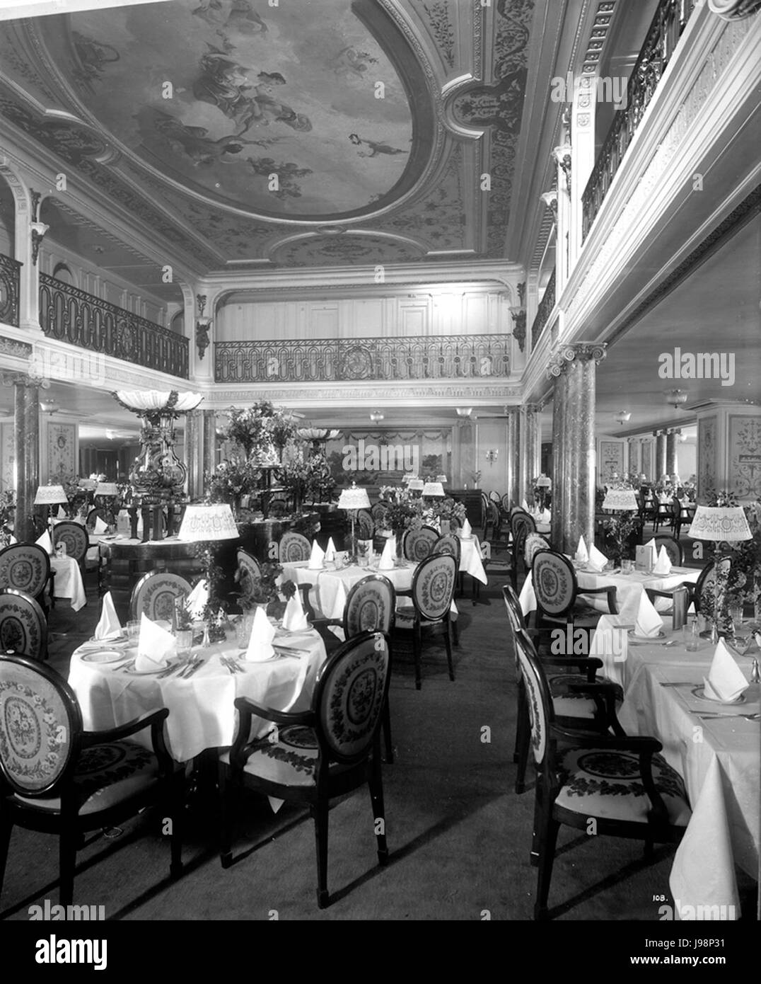 View of the First Class Dining Saloon on the RMS Aquitania Stock Photo ...