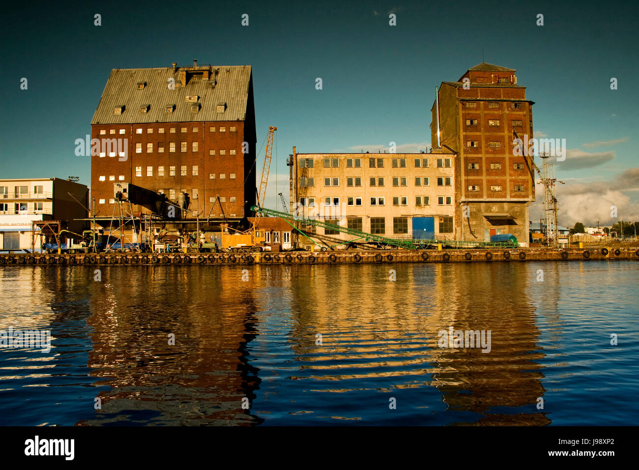 industry, dock, style of construction, architecture, architectural ...