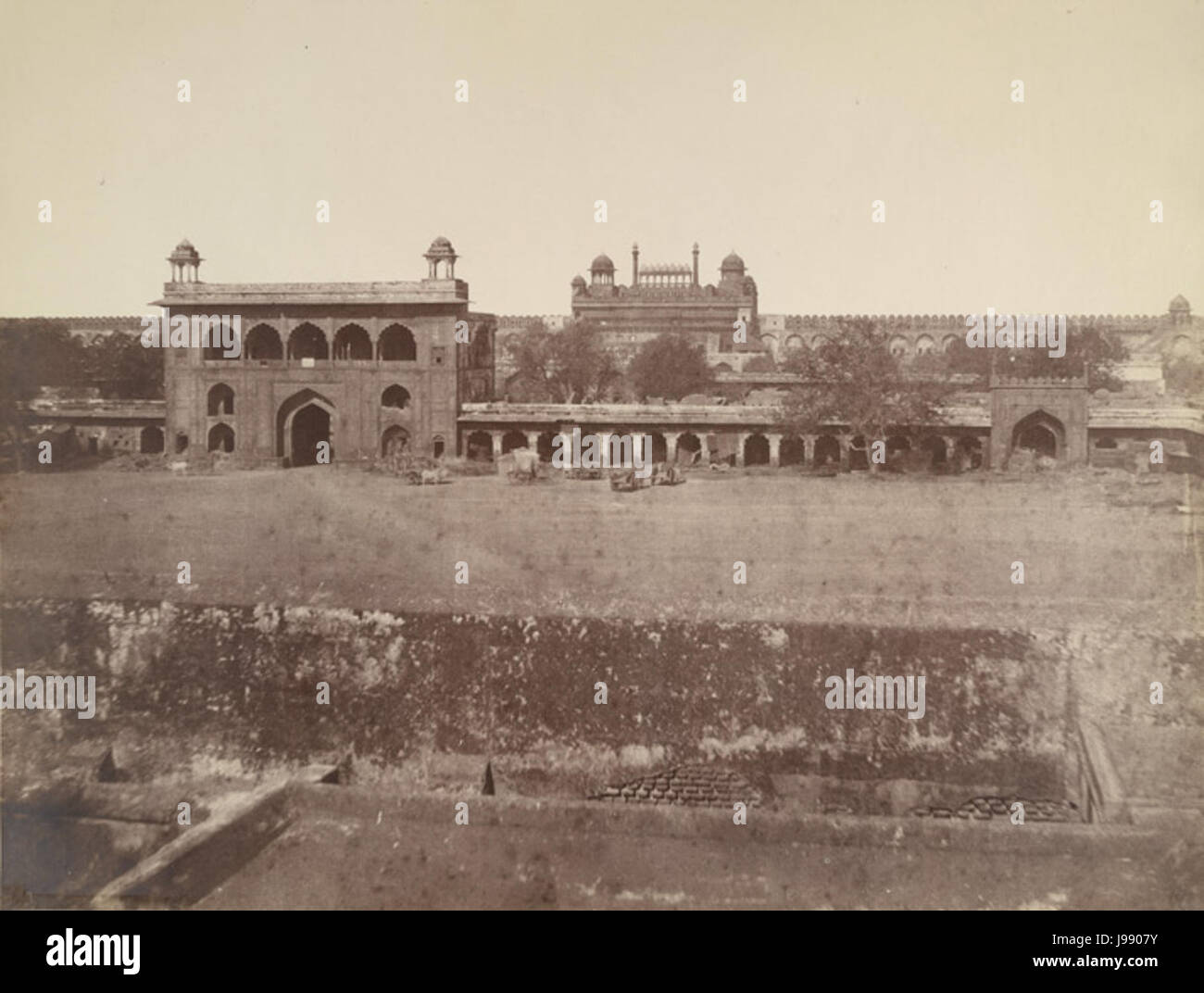 Mughal era red fort, delhi hi-res stock photography and images - Alamy