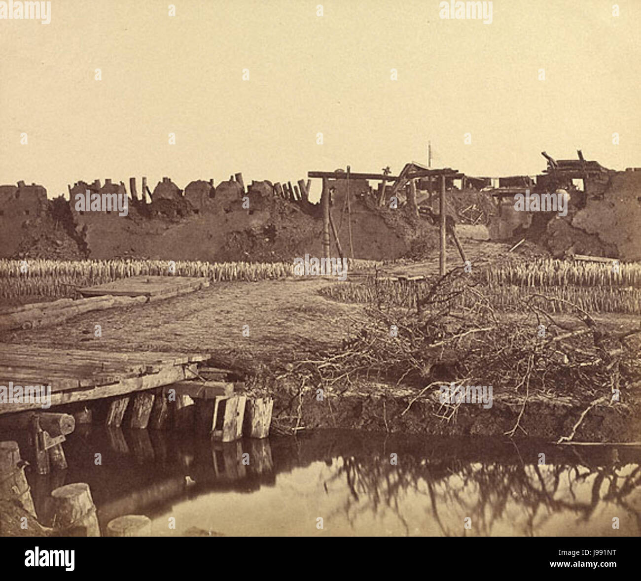 Viewing the entrance of the North Fort on the Peiho River Stock Photo ...