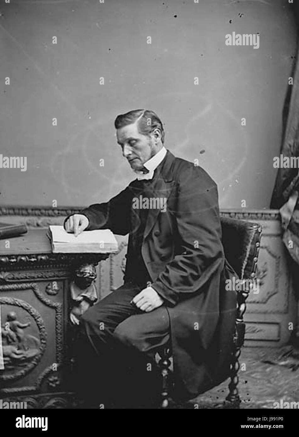 Reading history hi-res stock photography and images - Alamy